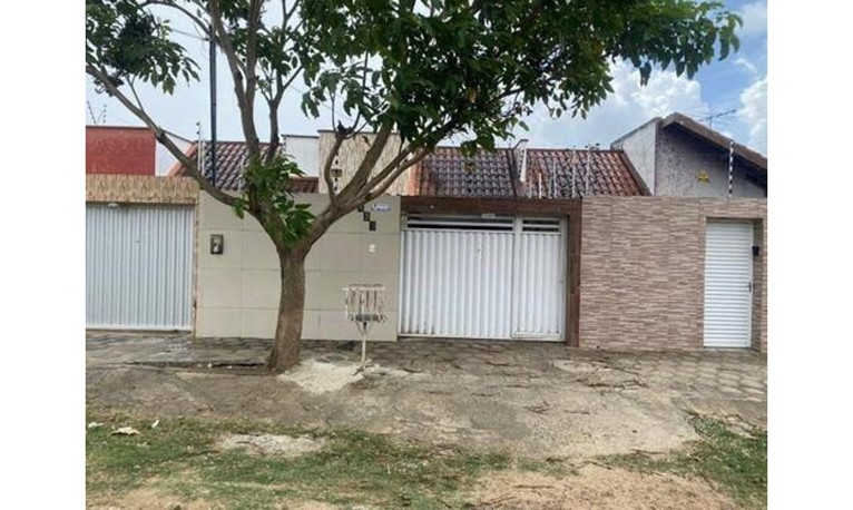 Casa em Leilão em Campina Grande / PB - Imóvel 1242025 - Leilão Imóvel